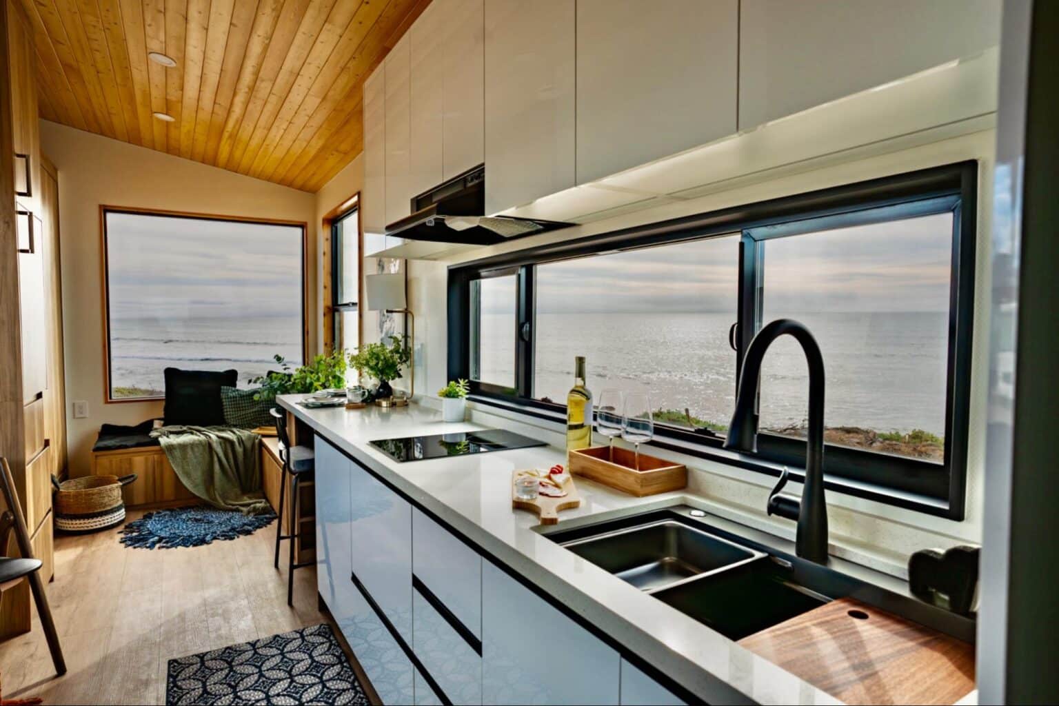 CLEVER S 220 - California Backyard Homes